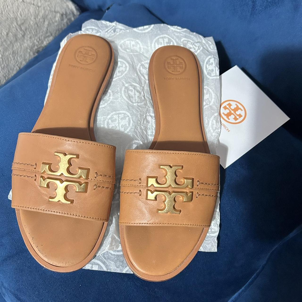 Tory Burch Women's Tan Slippers | Depop