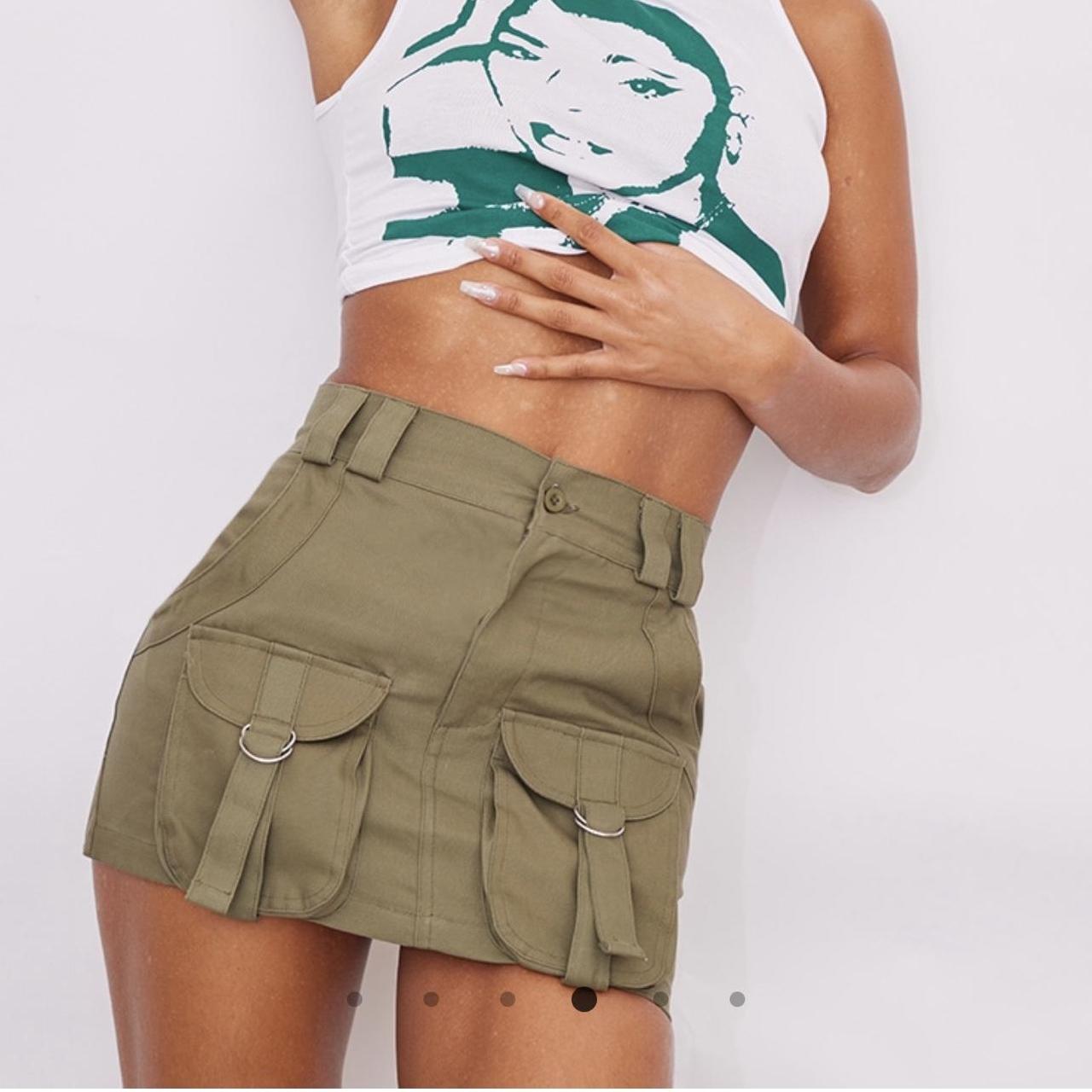 Khaki cargo mini skirt - Depop