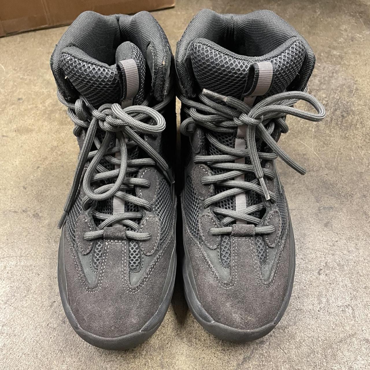 Yeezy Suede Desert Boot Season 6 Graphite size 44/... - Depop