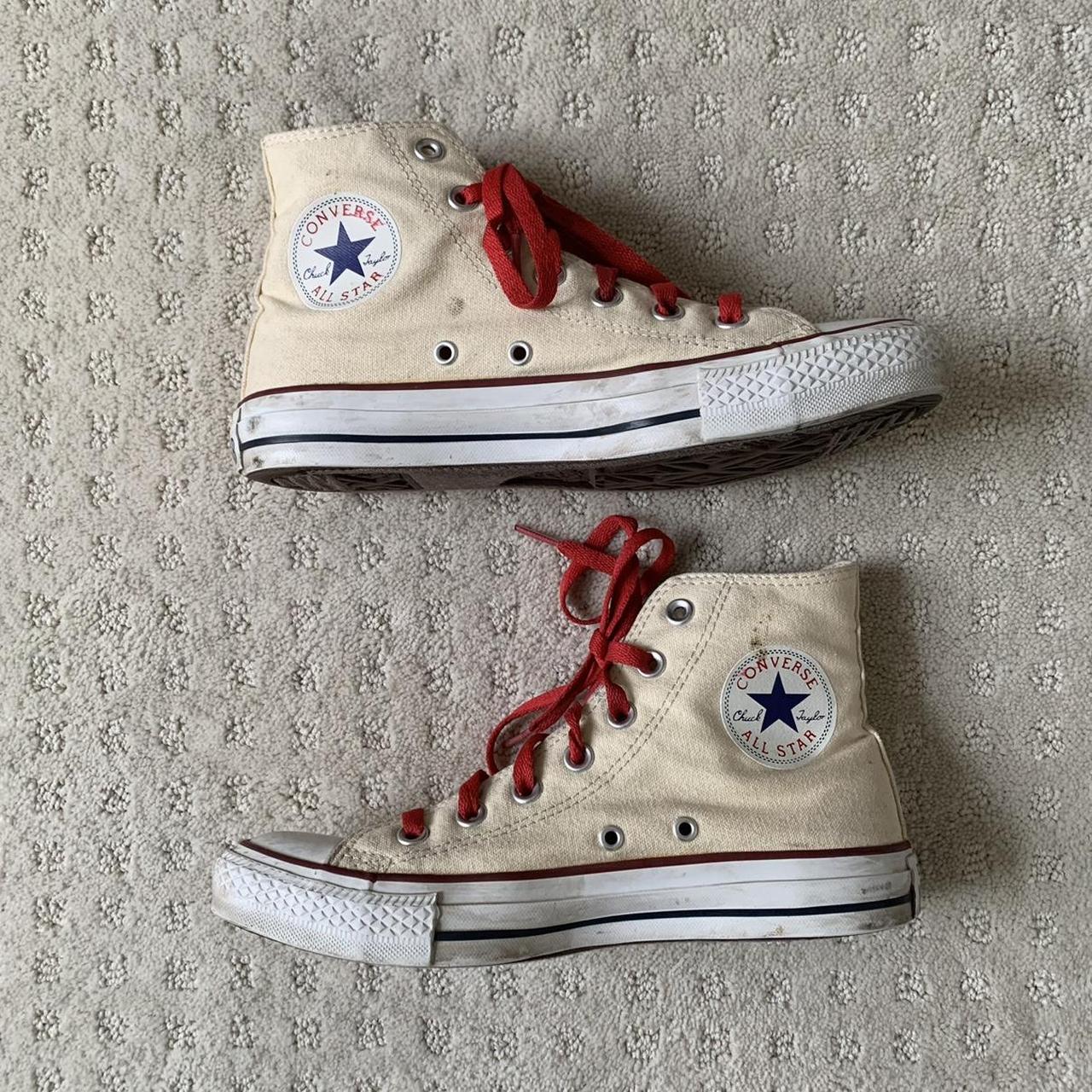 Converse Women's Cream and Red Trainers | Depop
