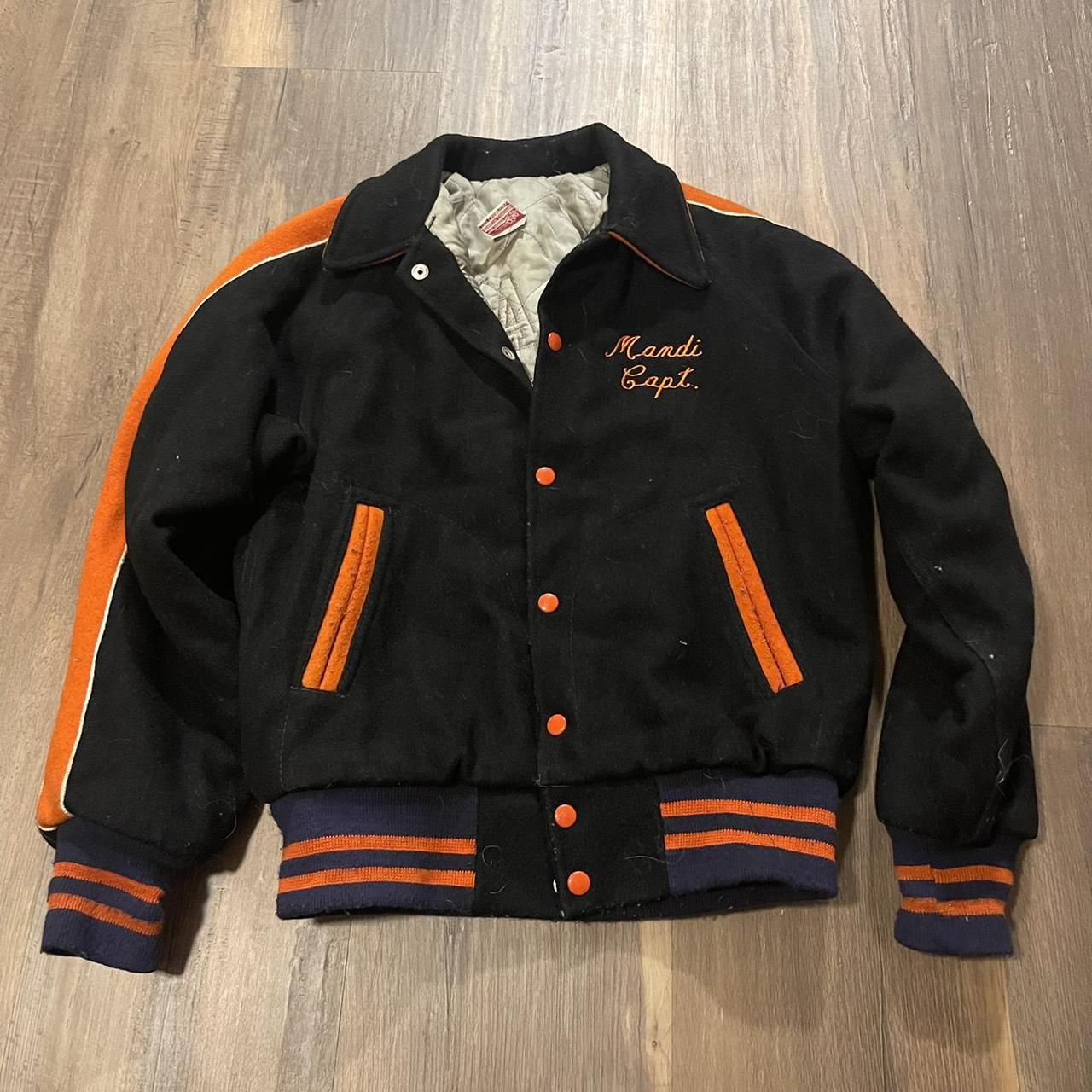 1950s 1960s Tuckahoe Tiger variety coat Inside has... - Depop