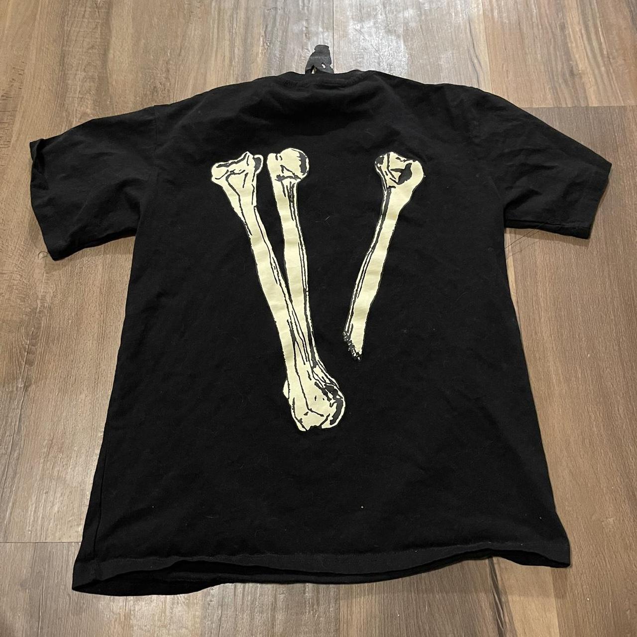 Vlone skull bones streetwear tee shirt Great... - Depop