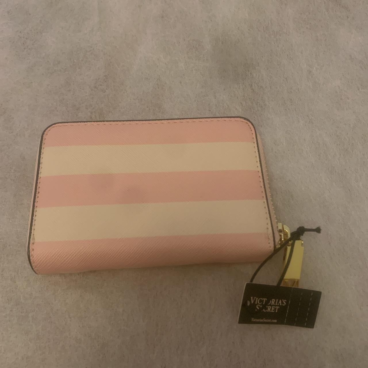 Pink striped Victoria’s Secret coin purse 😍😍 Sooooo... - Depop