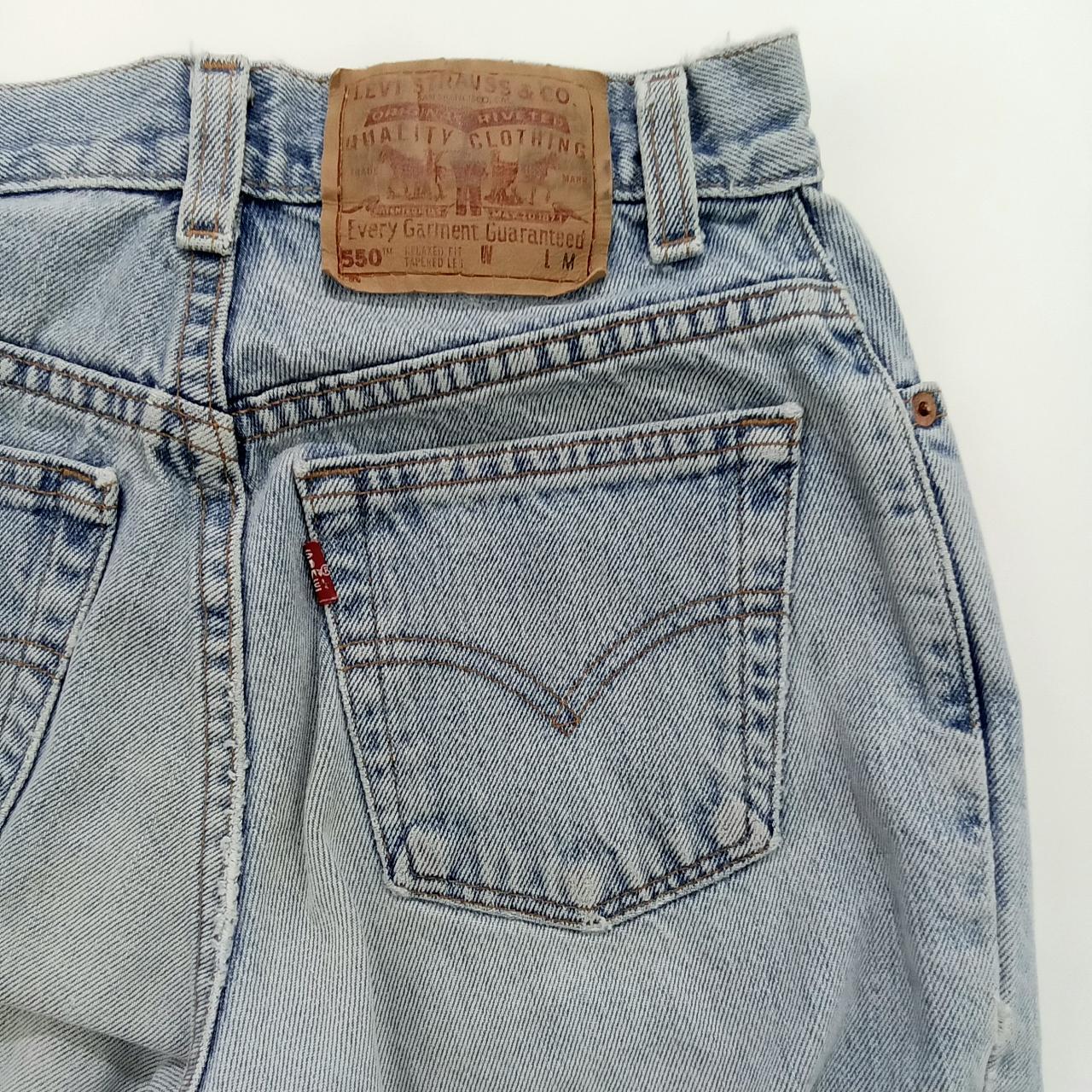 Vintage Levi's 550 Jeans Women's 4 Pet Light Wash... - Depop