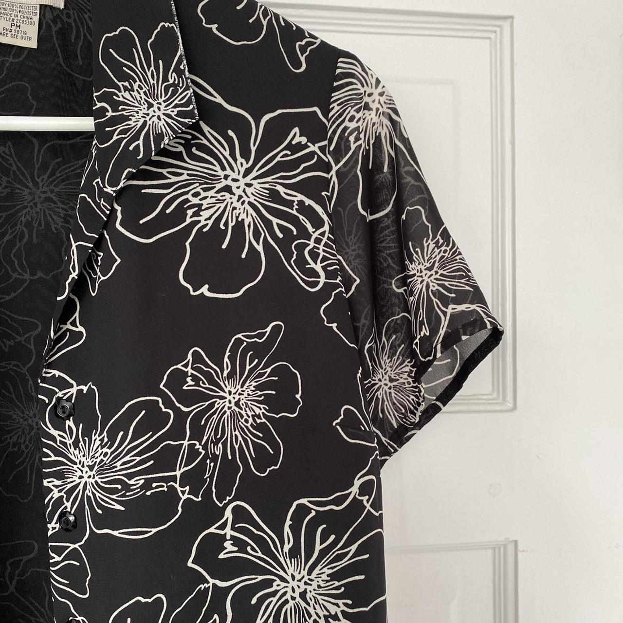 Hibiscus Button Up Lil sheer which I love - Depop