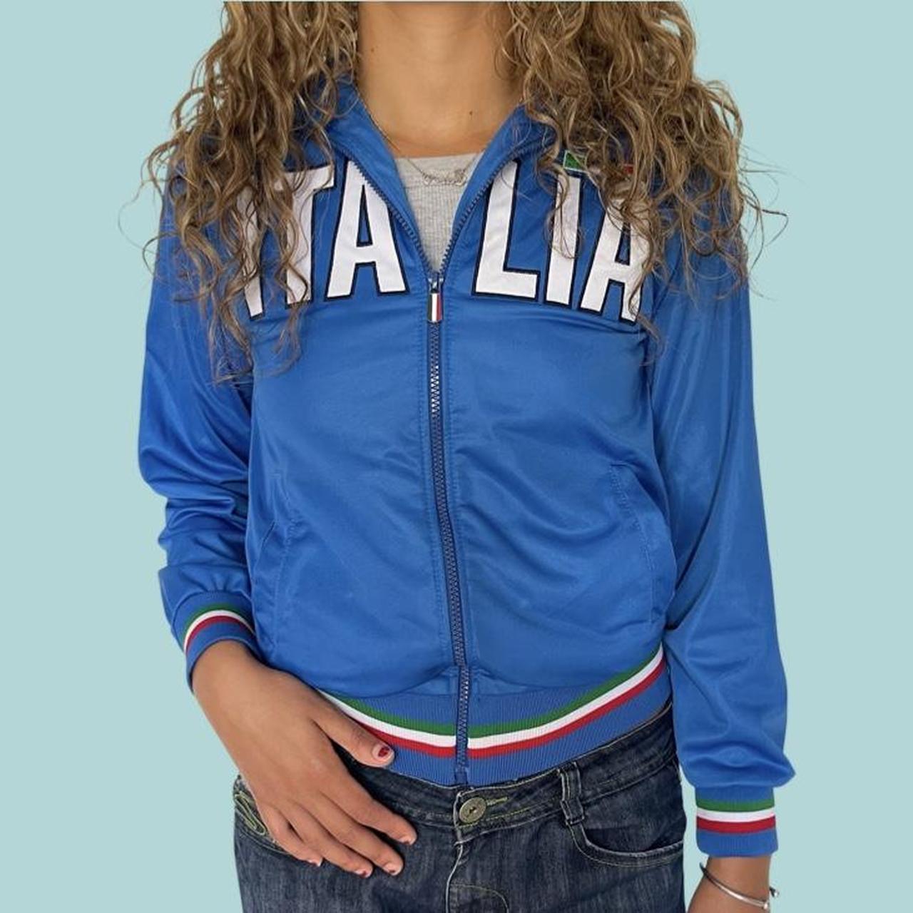 Cool italia blue zip up fleece Would best fit sizes... - Depop