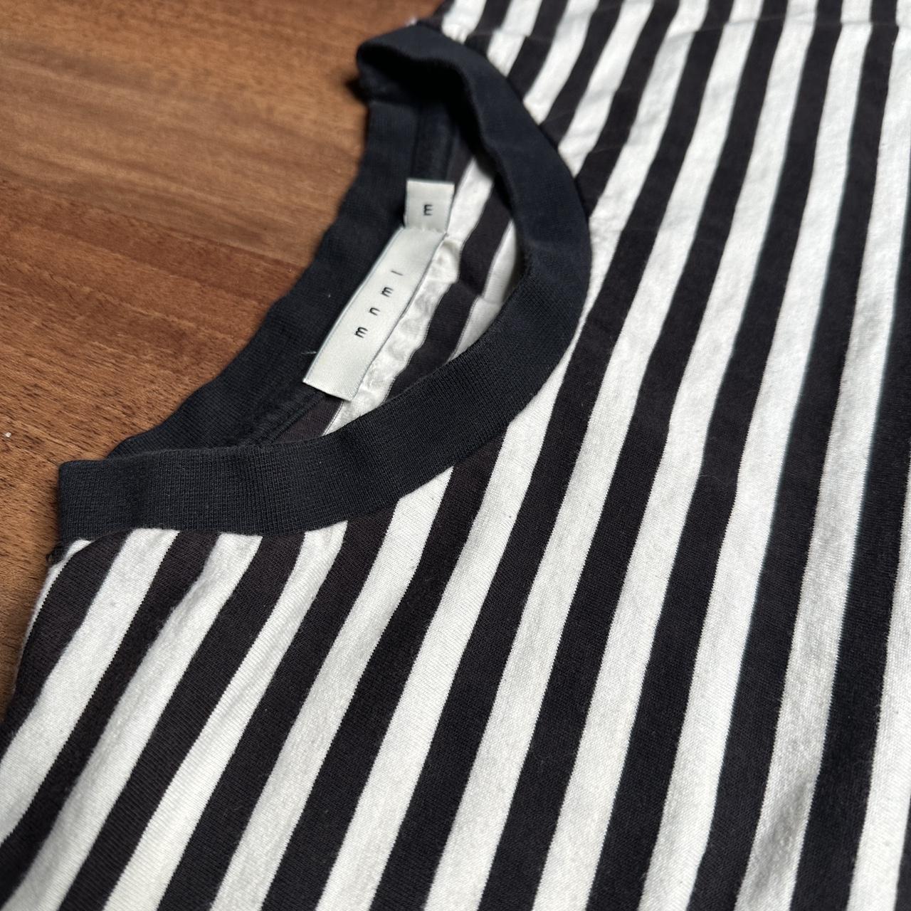 𝗠𝗡𝗠𝗟 “𝗦𝘁𝗿𝗶𝗽𝗲𝗱 𝗗𝗿𝗼𝗽” 𝗧𝗲𝗲 𝗦𝗶𝘇𝗲: 𝗠 𝗙𝗶𝘁: 𝗦𝗹𝗶𝗴𝗵𝘁𝗹𝘆... - Depop