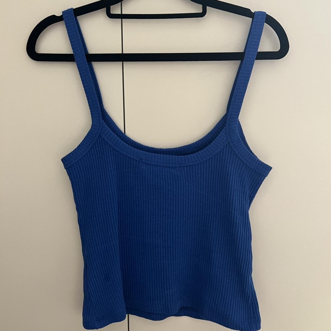 supre singlet colbult cami size small small stains - Depop