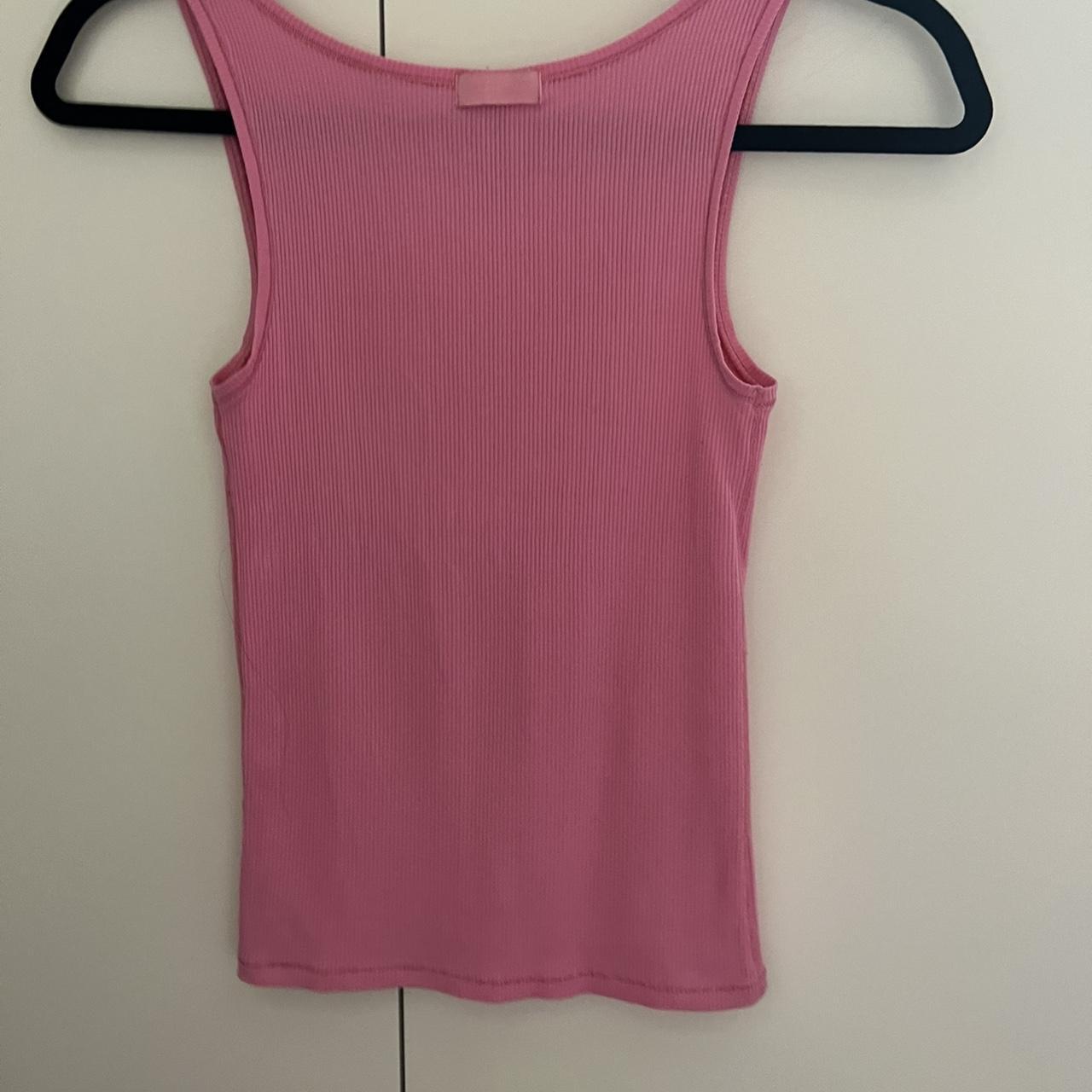 Skims Women's Pink Crop-top | Depop