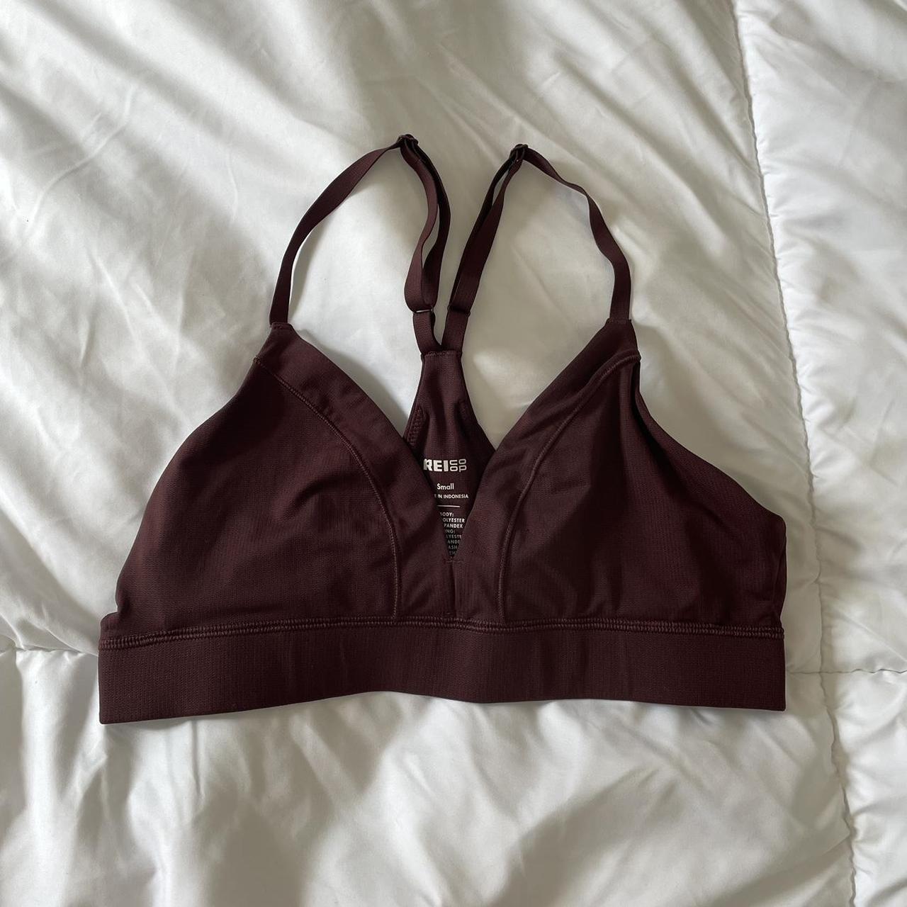 Rei triangle sports bra in perfect condition. No... - Depop