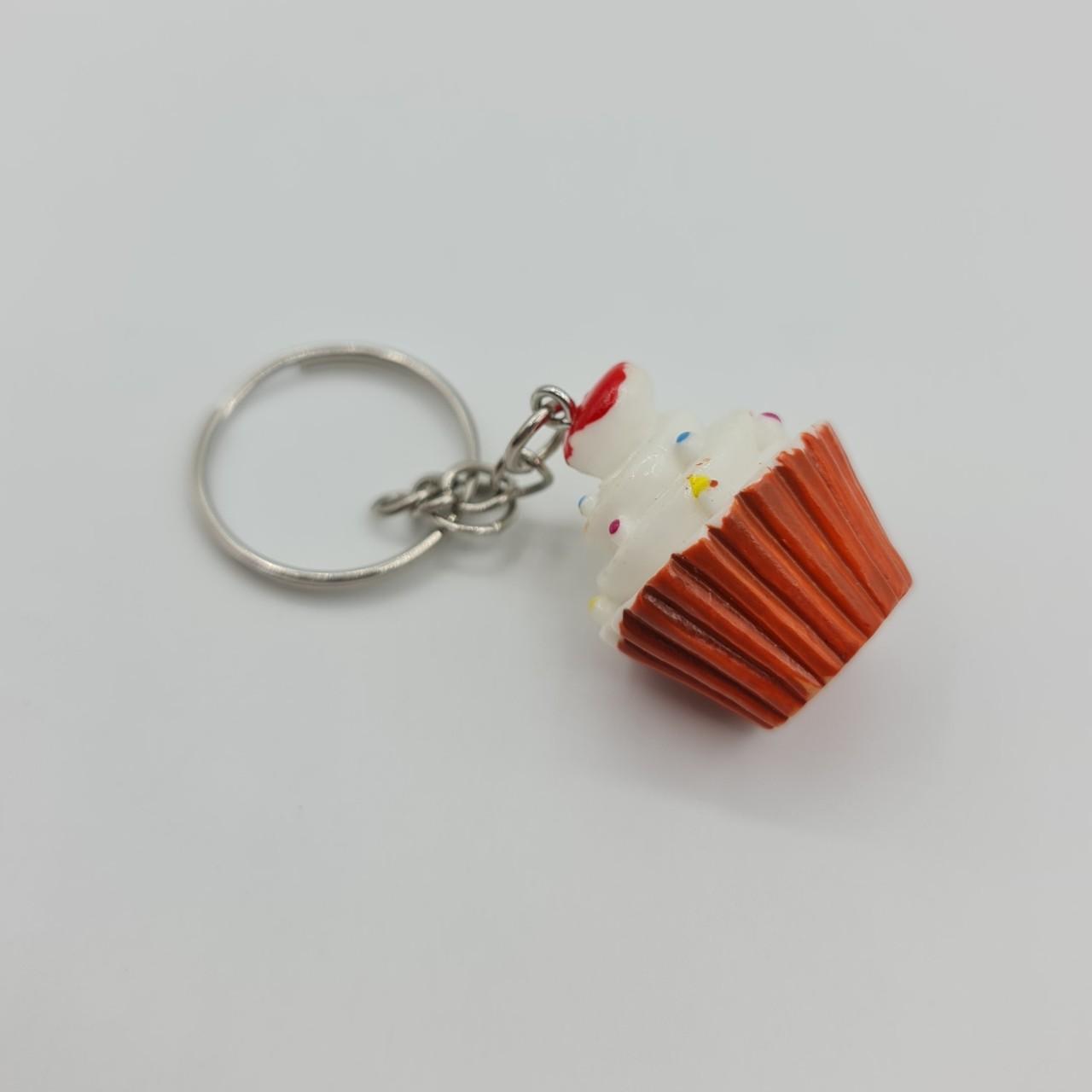 🧁 Cupcake Keychain, Cake Keyring, Kawaii Accessory,... - Depop