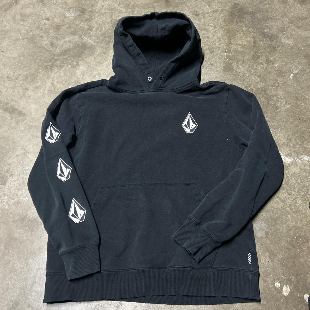 Volcom hoodie Cool arm sleeve design 21Wx26L - Depop
