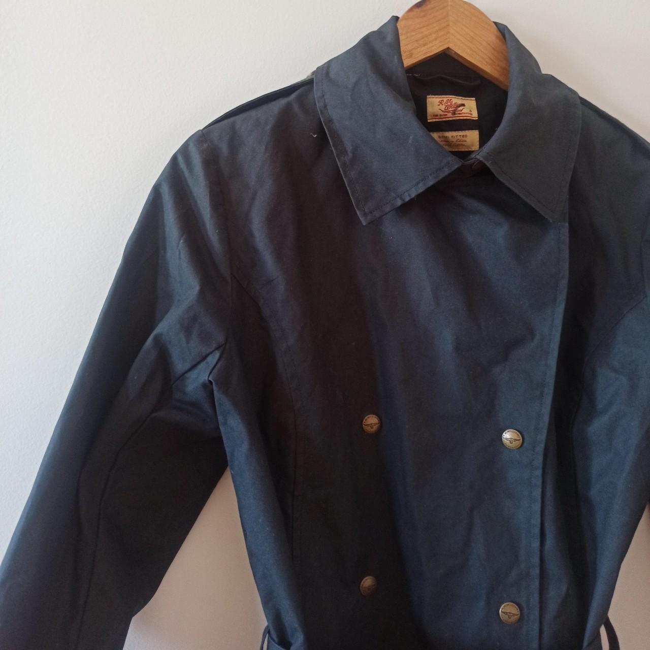 R.M.Williams rain jacket with belt Hardly worn as I... - Depop