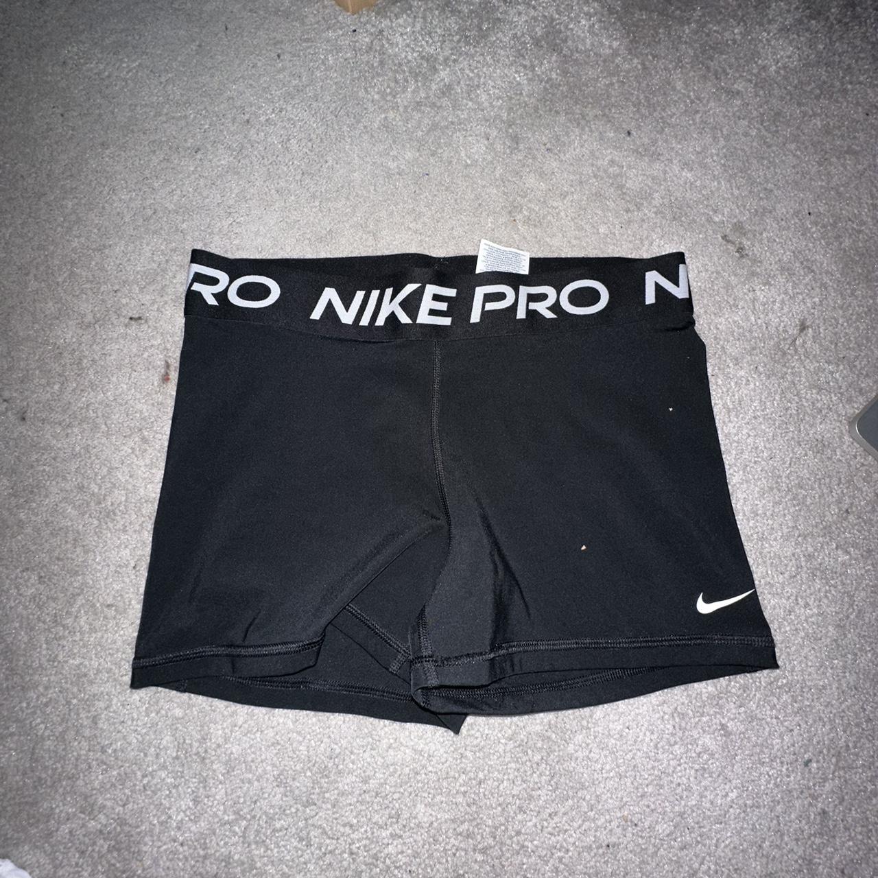 Nike black and white pro shorts - Depop