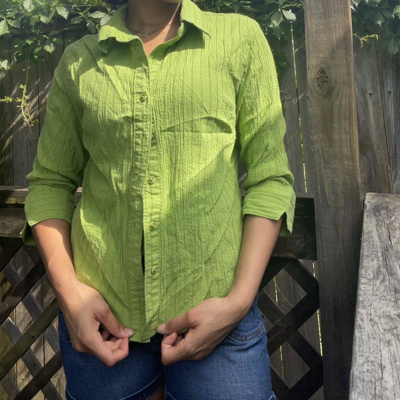 vintage green button up 🐸 - the cutest button up... - Depop