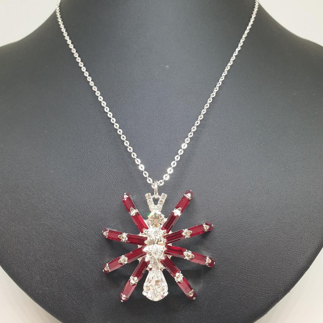 Women's Red Jewellery | Depop