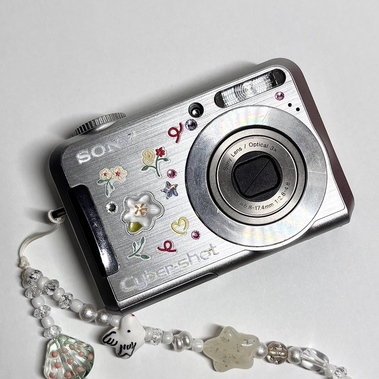 SONY CYBERSHOT DSC-S700 ☆ Features: - 7.2... - Depop