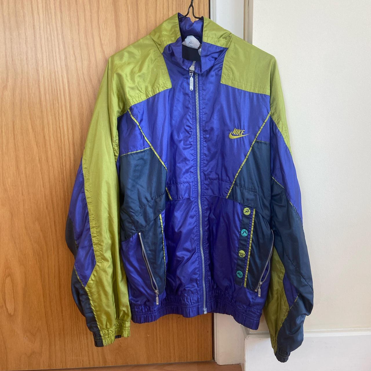 Gorgeous Vintage Nike Jacket Size Small Great... - Depop