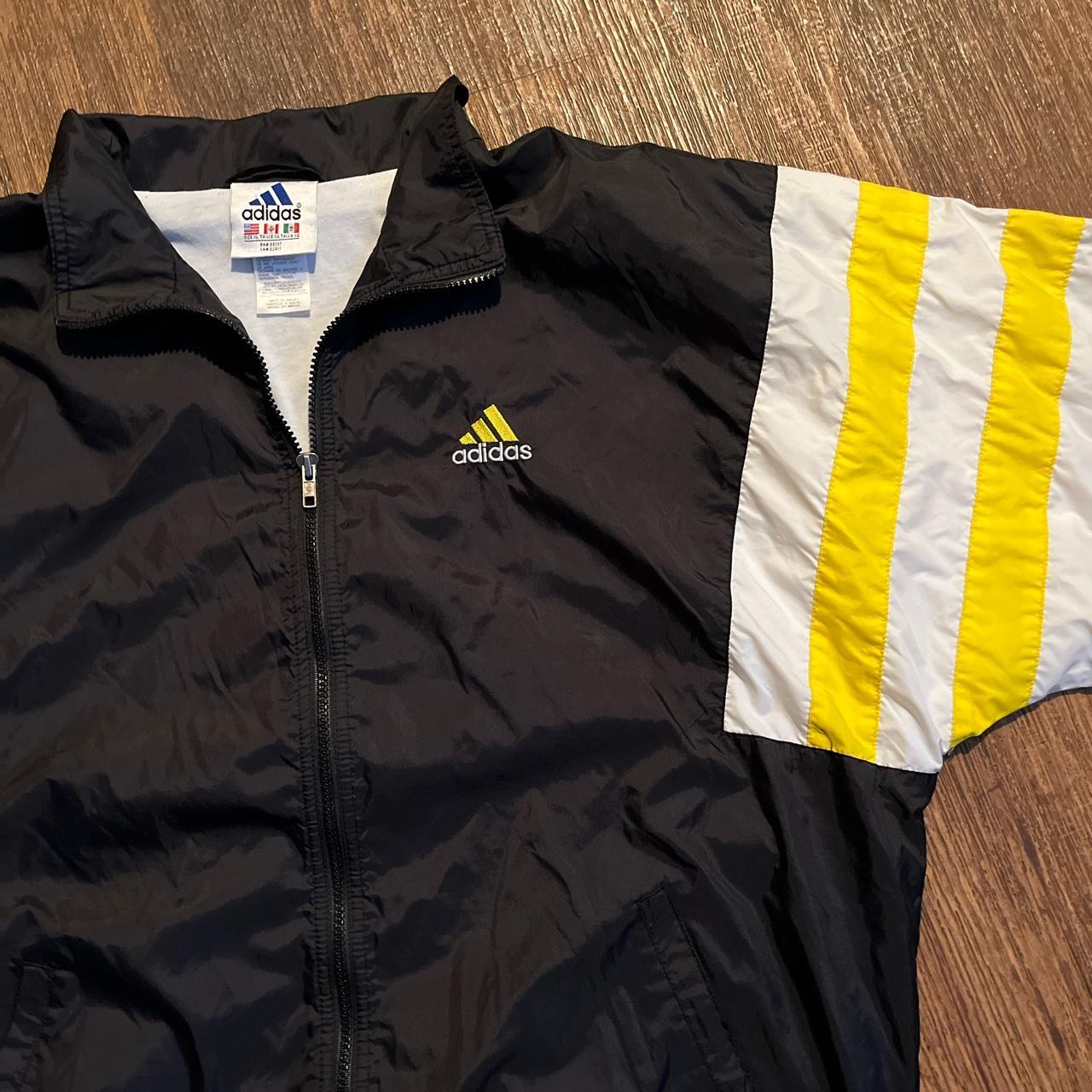 Early 2000s Adidas Windbreaker jacket Size XL - Depop