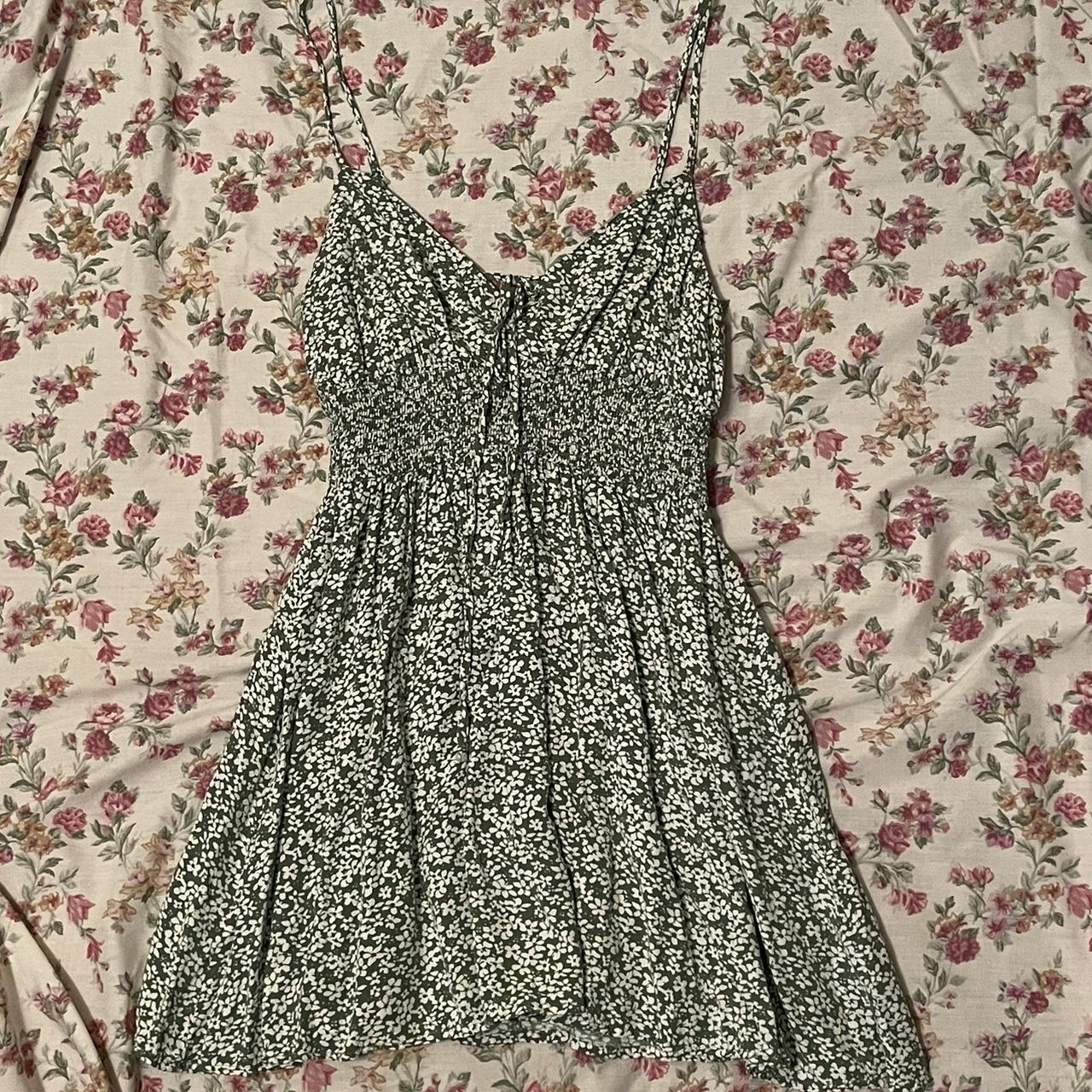 🌿FLORAL PACSUN MINI DRESS🌿 • never worn out -- in... - Depop