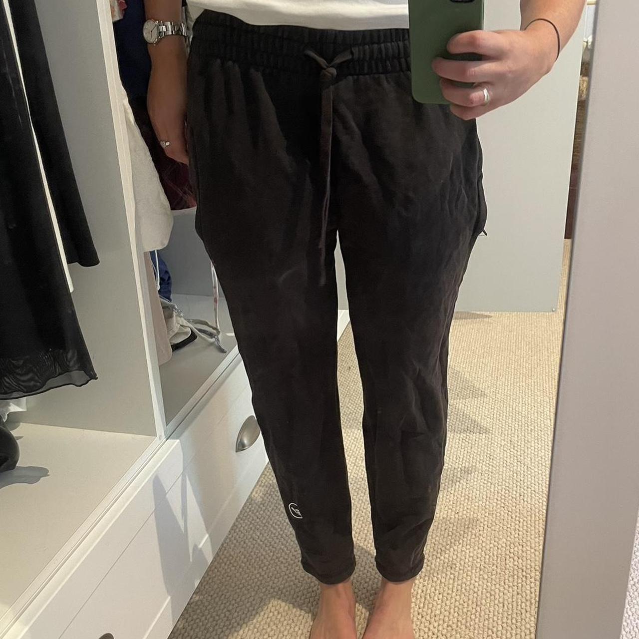 Ena pelly Trackpants - Depop