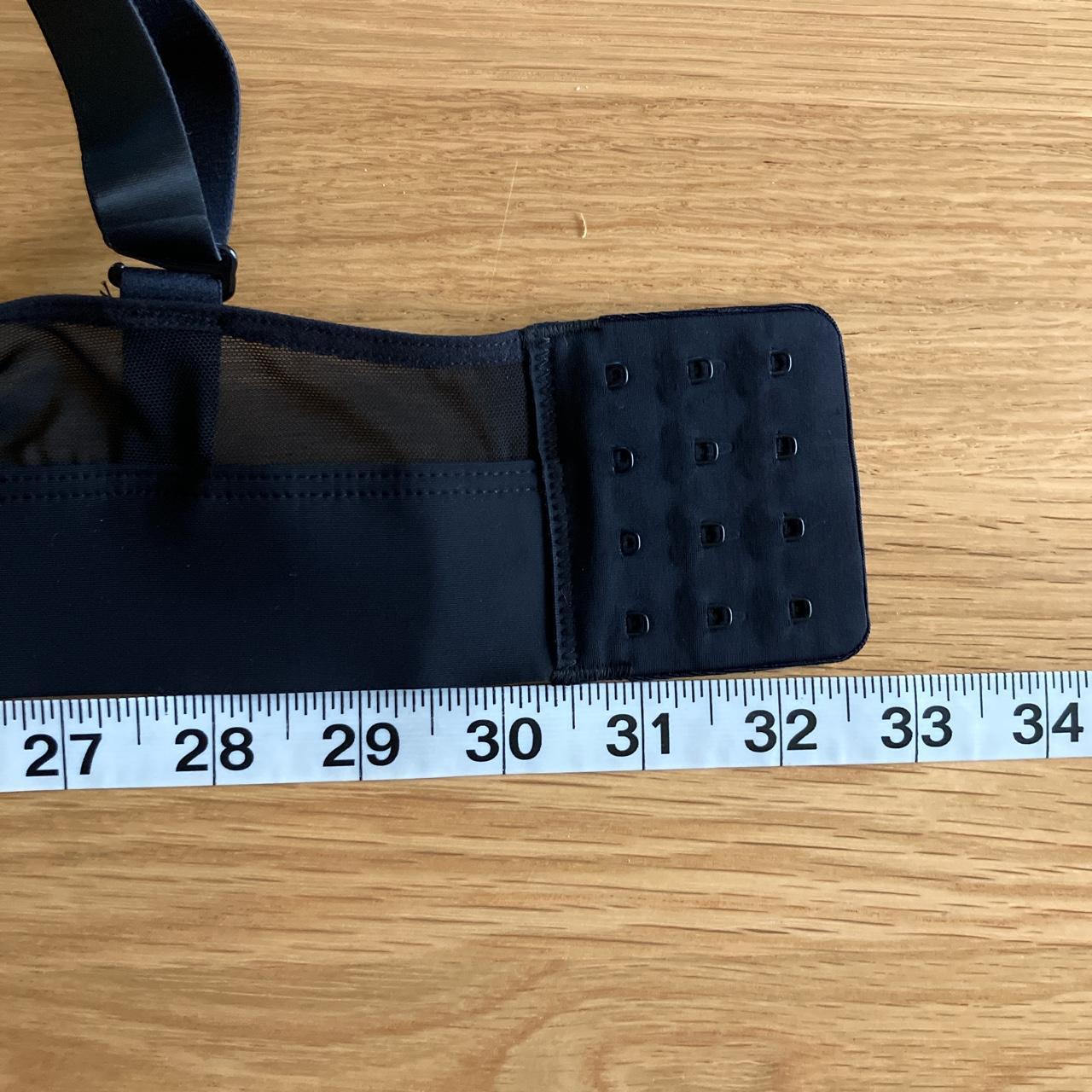 Parade Women's Black Bra | Depop