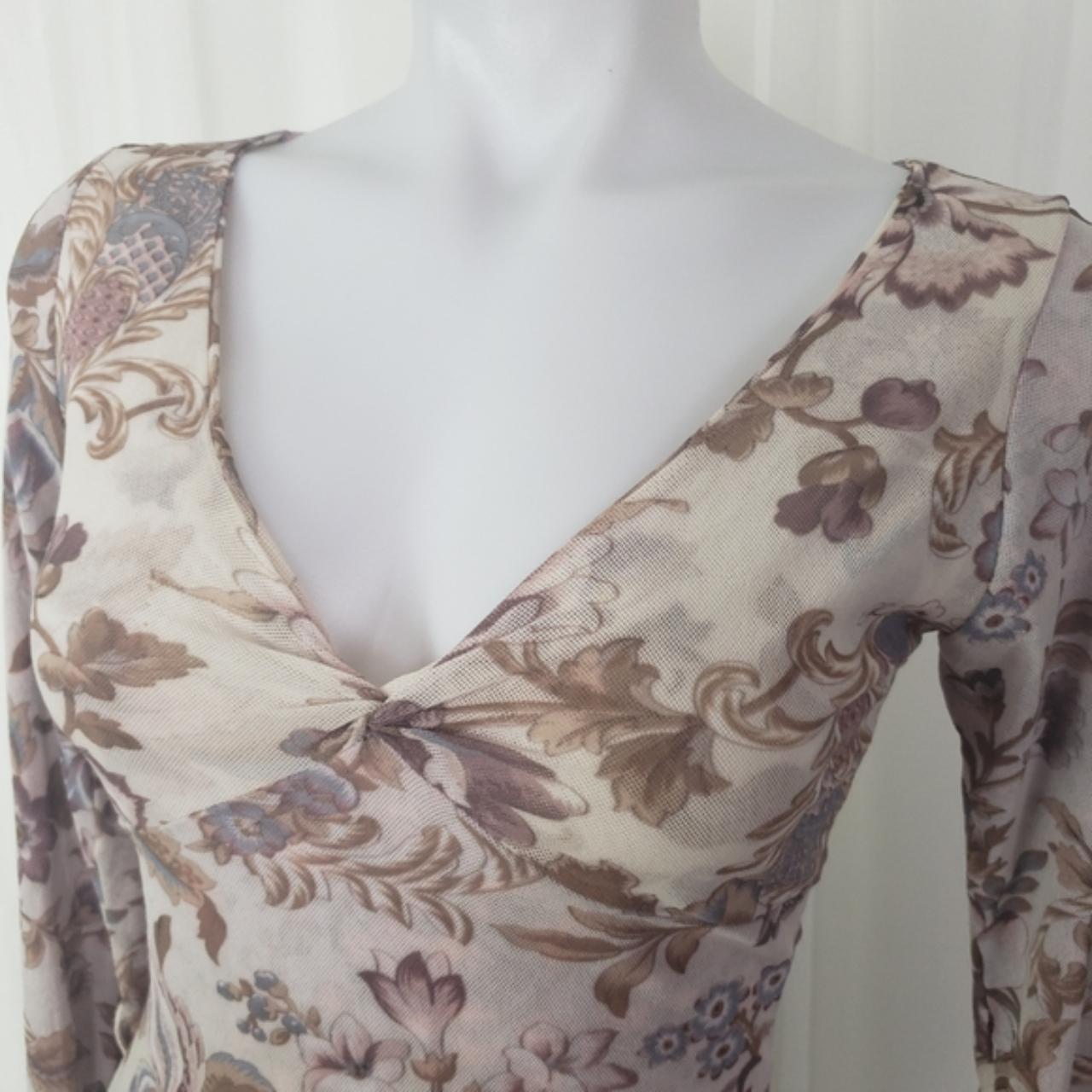 Sweet Pea by Stacy Frati Y2k 3/4 sleeve v-eck mesh... - Depop