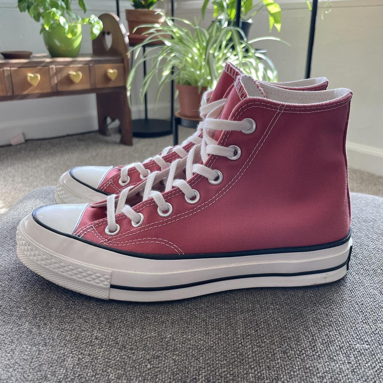 Converse Women's Red Trainers | Depop