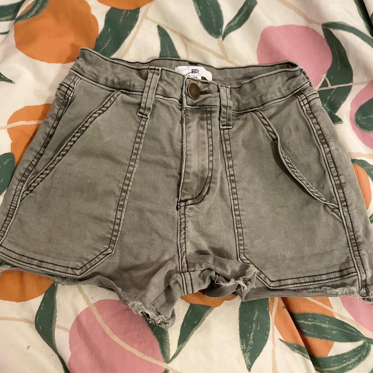 BP Women's Green and Khaki Shorts | Depop