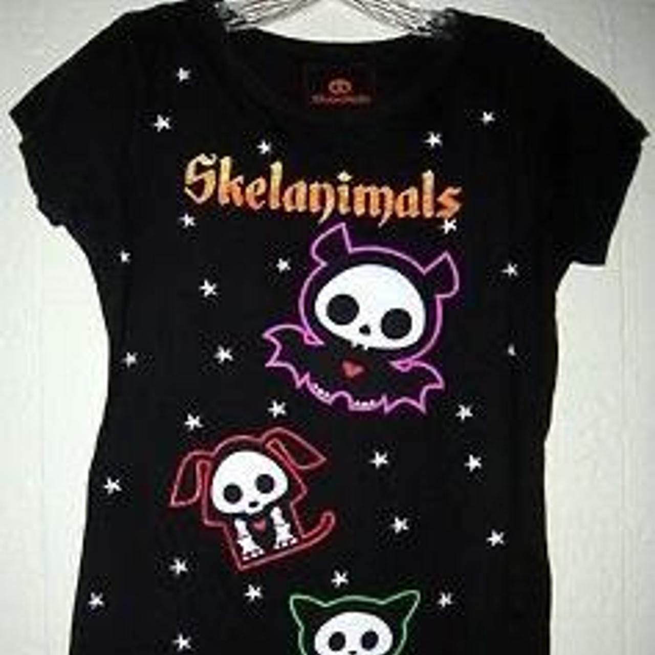ISO!! Skelanimals 2009-2011 shirt I had it when I... - Depop