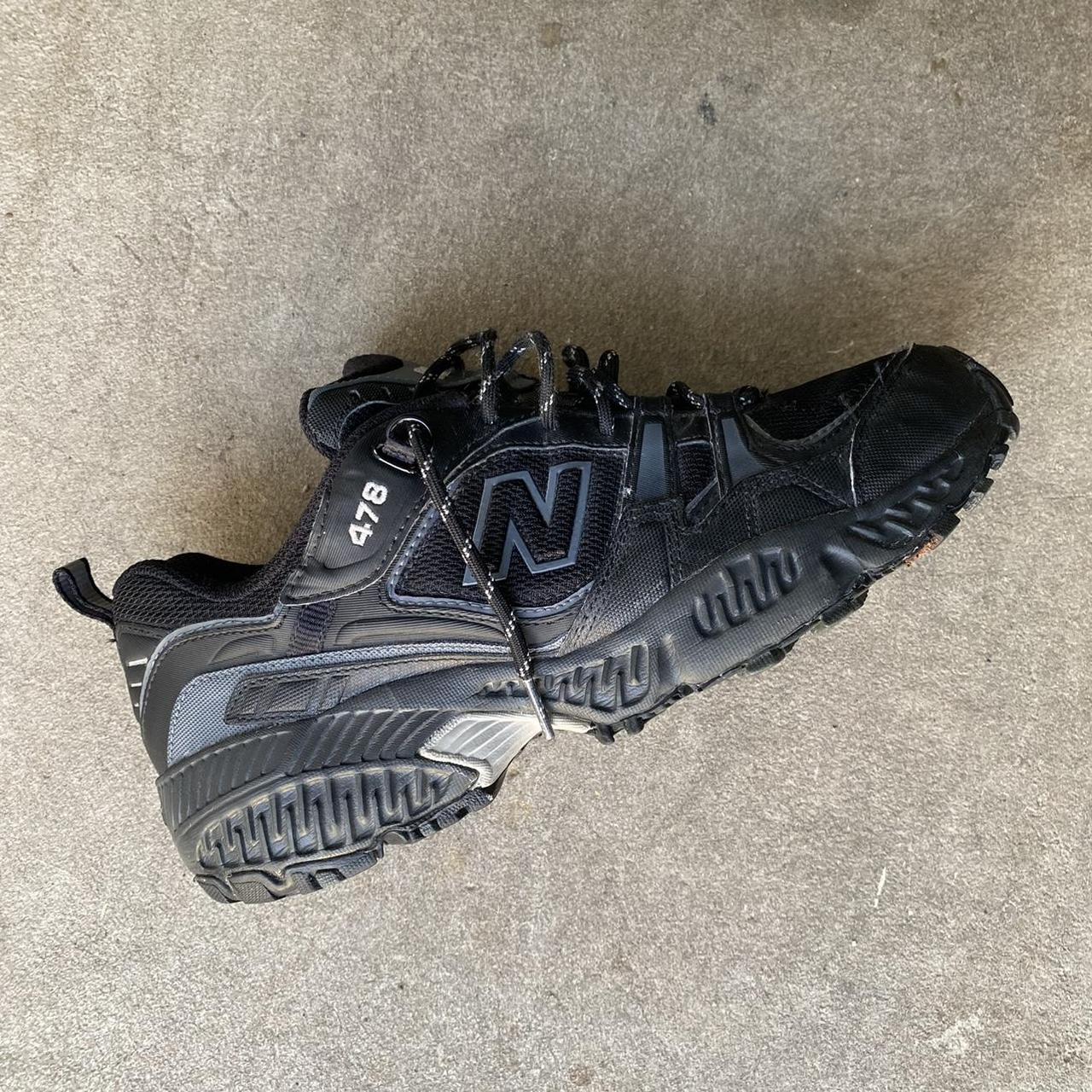 New Balance Men's Black and Grey Trainers | Depop