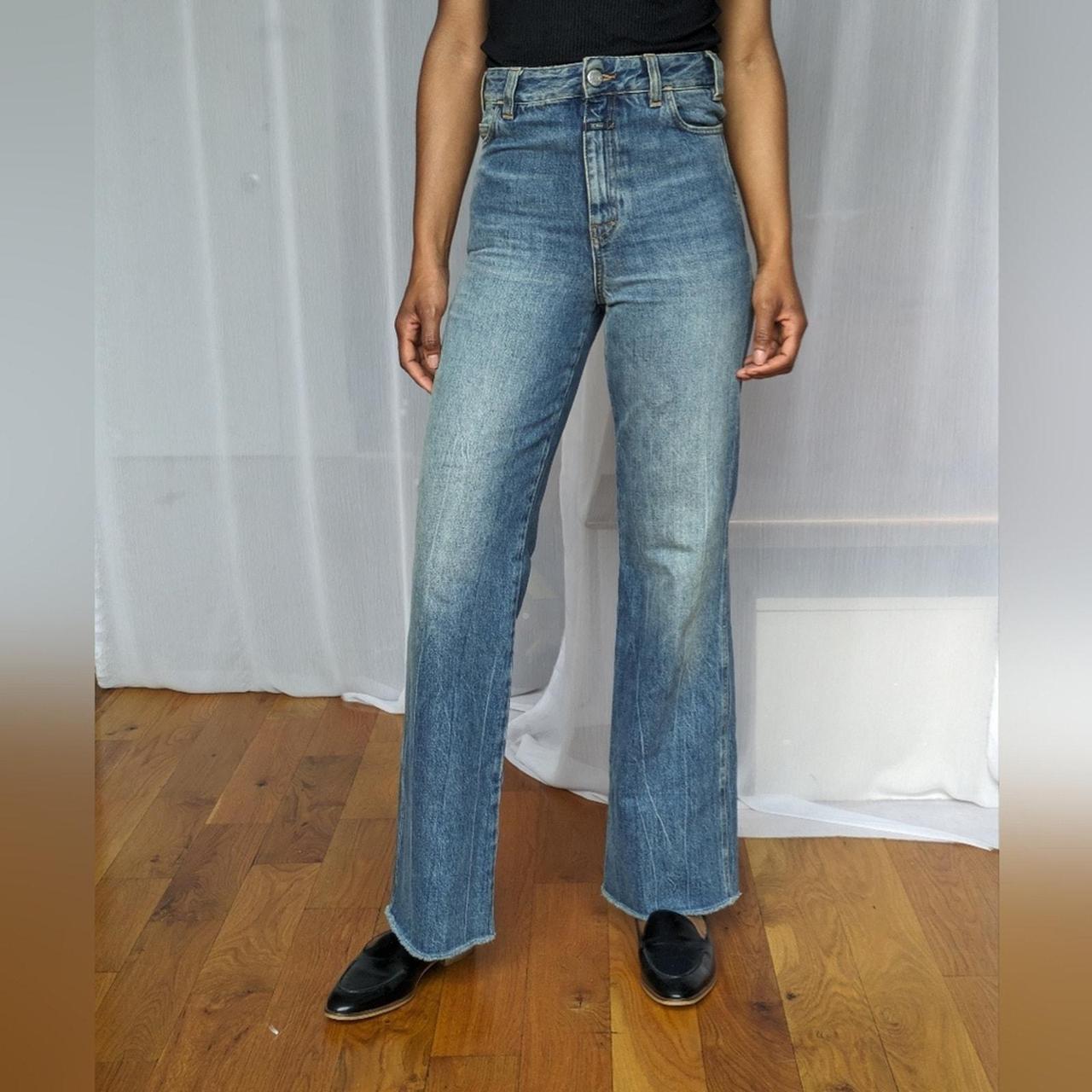 CLOSED denim Kathy Bootcut Jeans Size 23 Made in. Depop