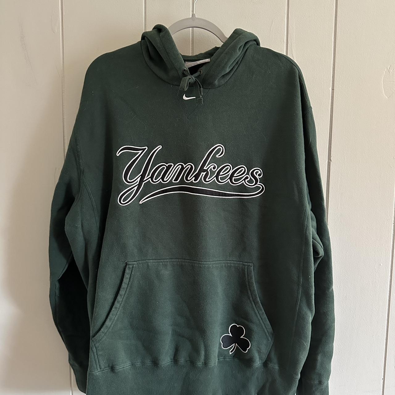 Y2K Nike center swoosh New York Yankees Irish clover... - Depop