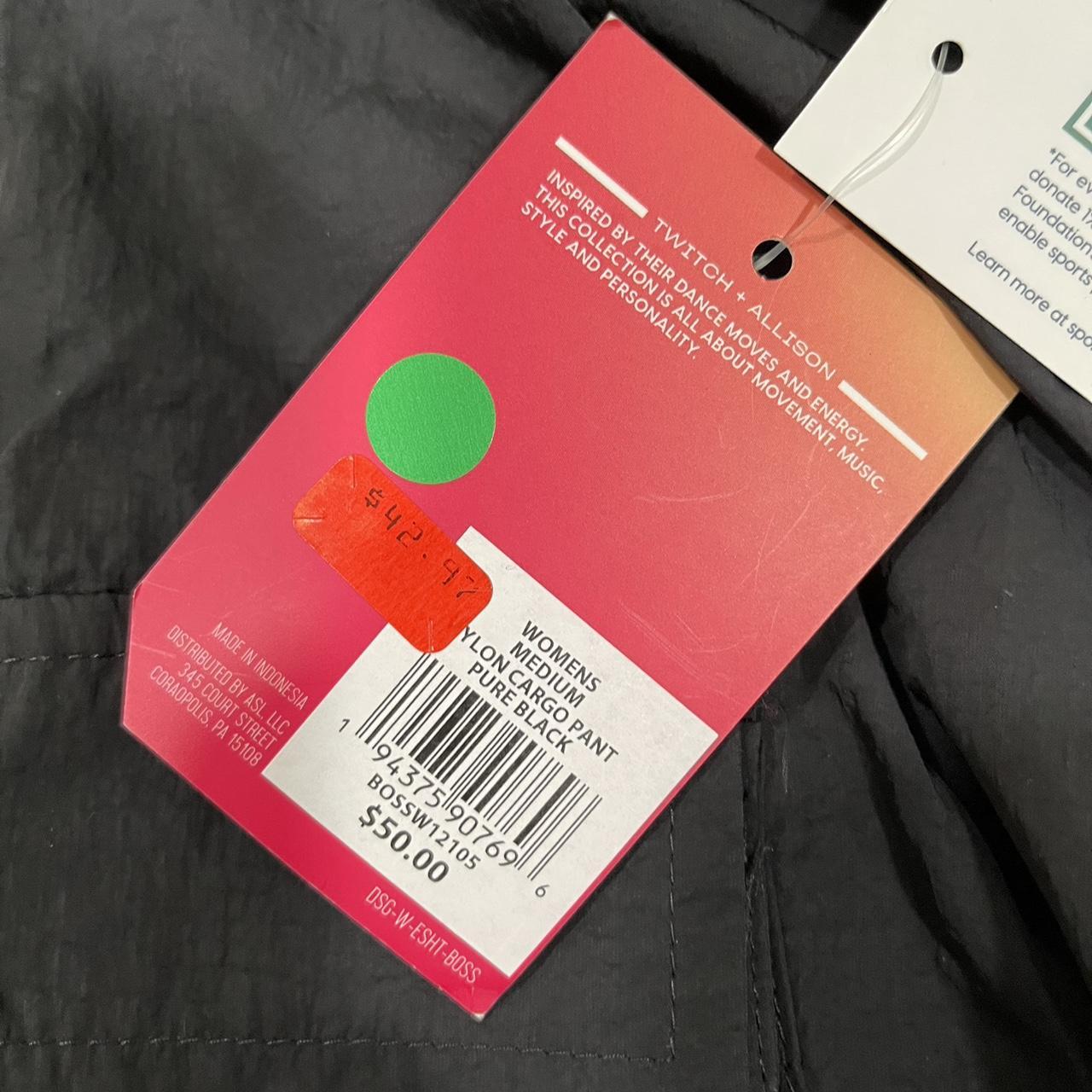 DSG Women's Parachute Pants / Cargos Size large... - Depop