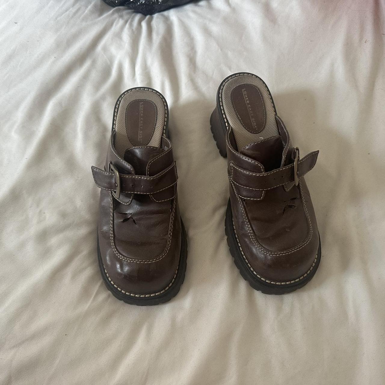 Sz 9 vintage clogs- good condition - Depop