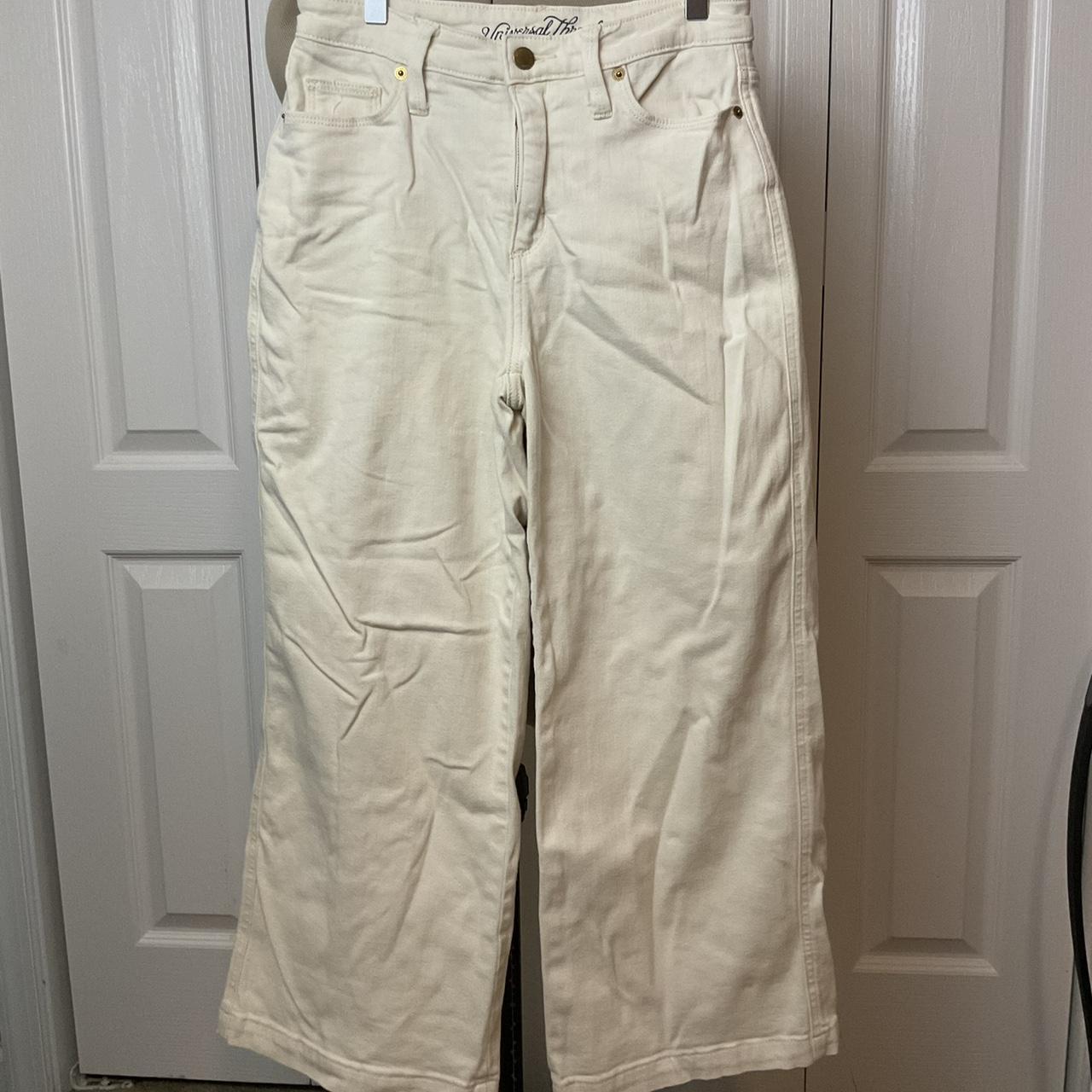 Universal Thread Women's Cream Trousers | Depop