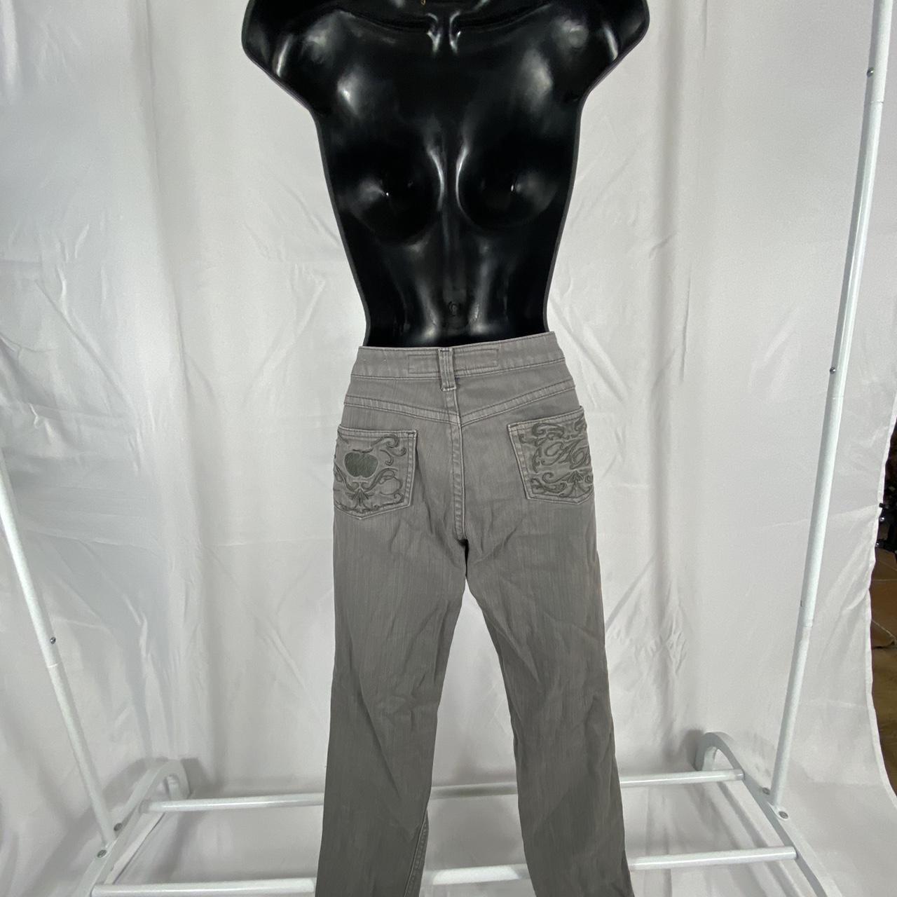 Apple bottom jeans MIGHT BE A TEEN SIZE!! I’m a... - Depop