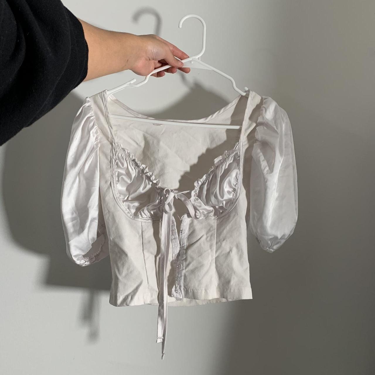 Cute milkmaid top - Depop