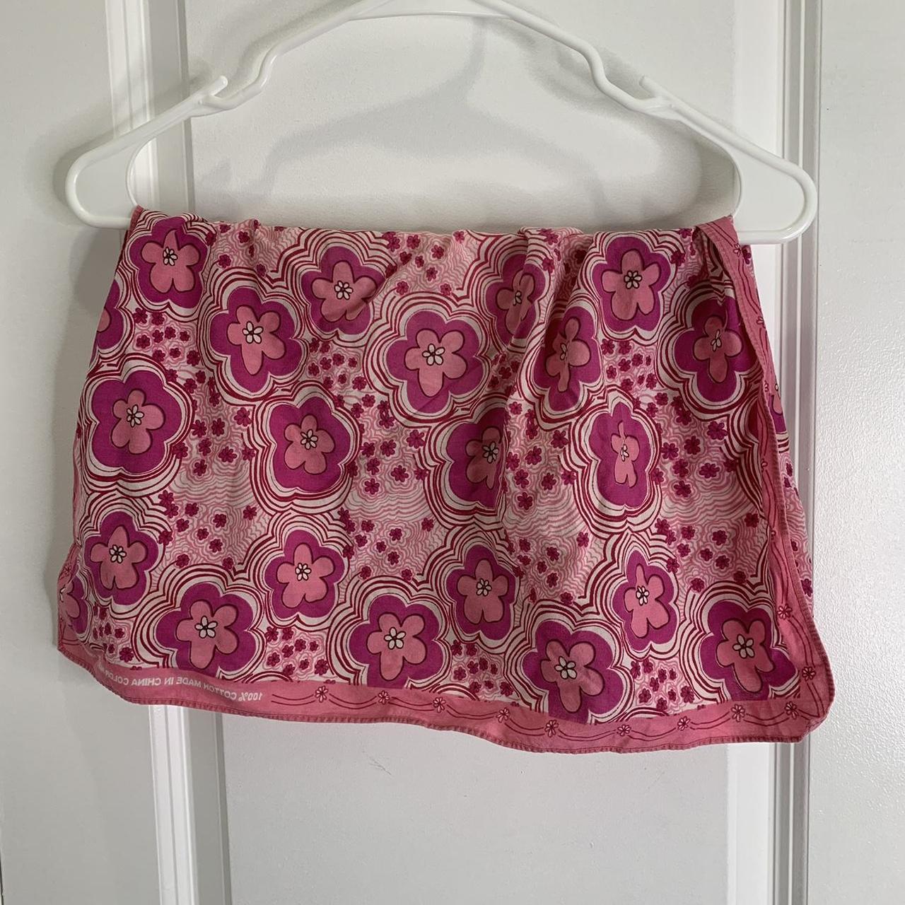 Cute y2k Lizzy meguire style bandana. Very totally... - Depop