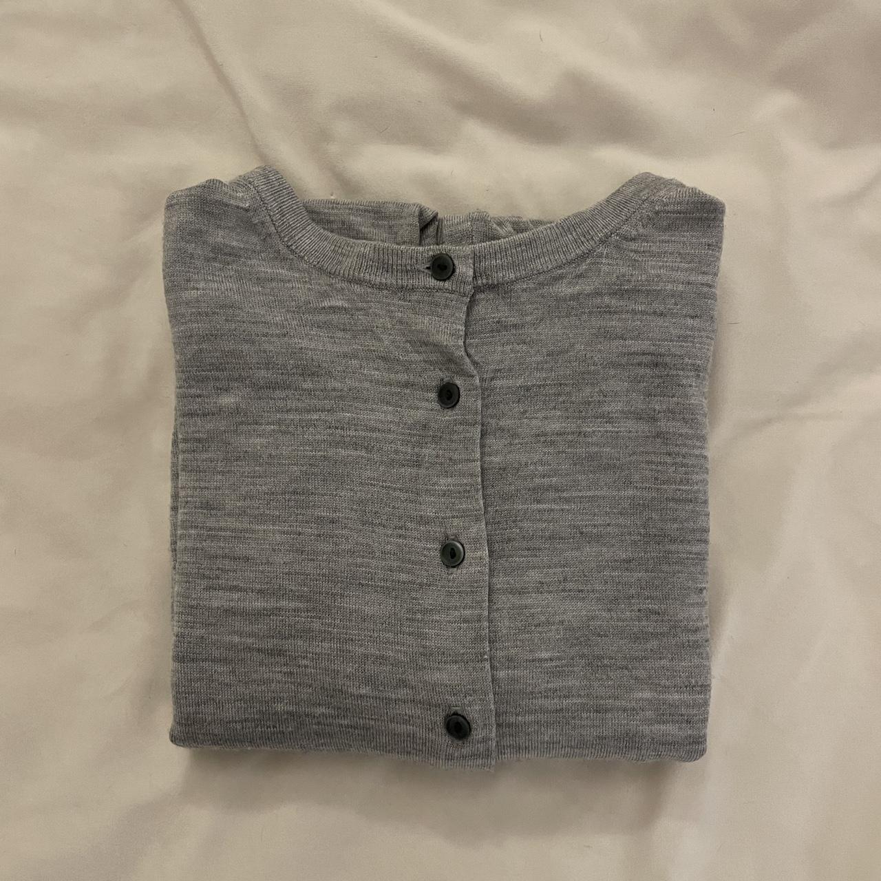GREY UNIQLO WOOL CARDIGAN 🌟discounted shipping on... | Depop