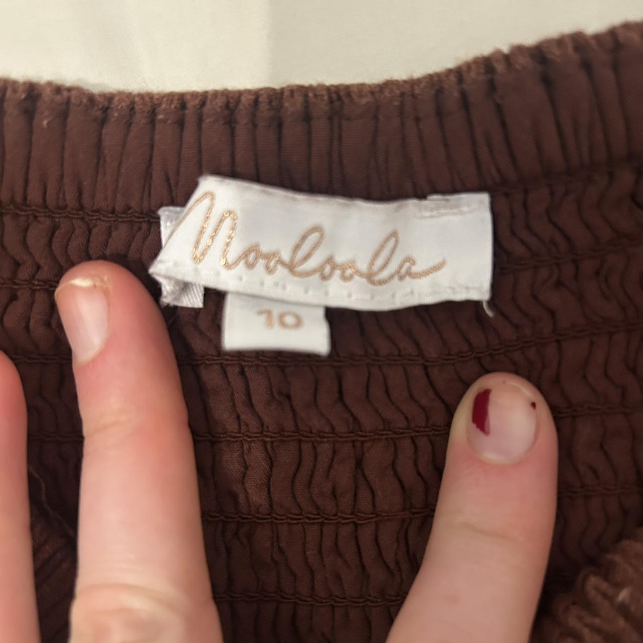 brown maxi skirt brand mooloola marked size 10 but... - Depop