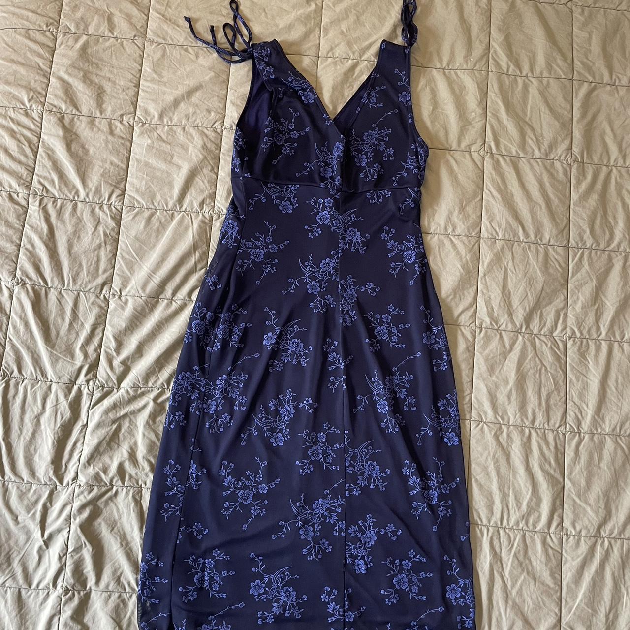 vintage rampage blue floral midi dress! sz m, fits... - Depop