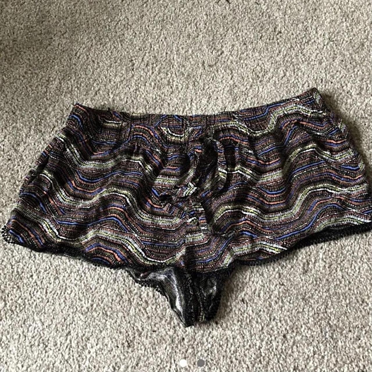 Lounge / pyjama shorts, size M 🍂Best fit a... - Depop