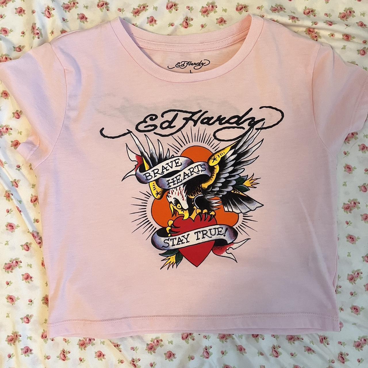 ed hardy pink top 𓈒 * - size L (runs a bit small... - Depop