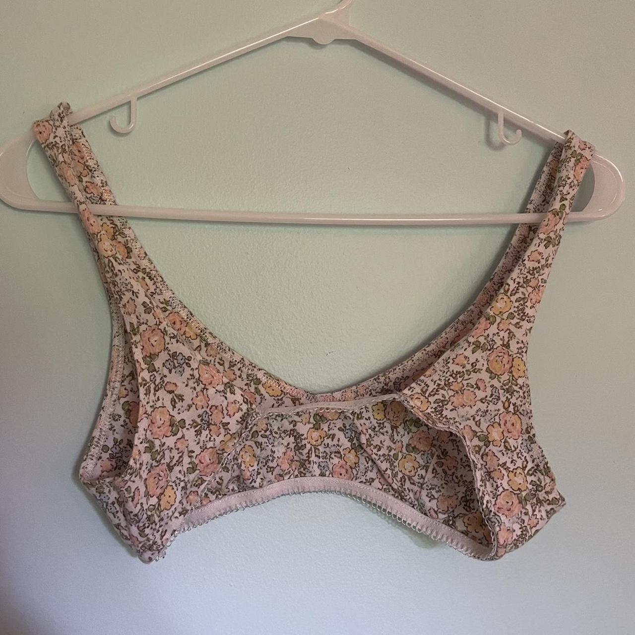 Garage Women's Multi Bra | Depop