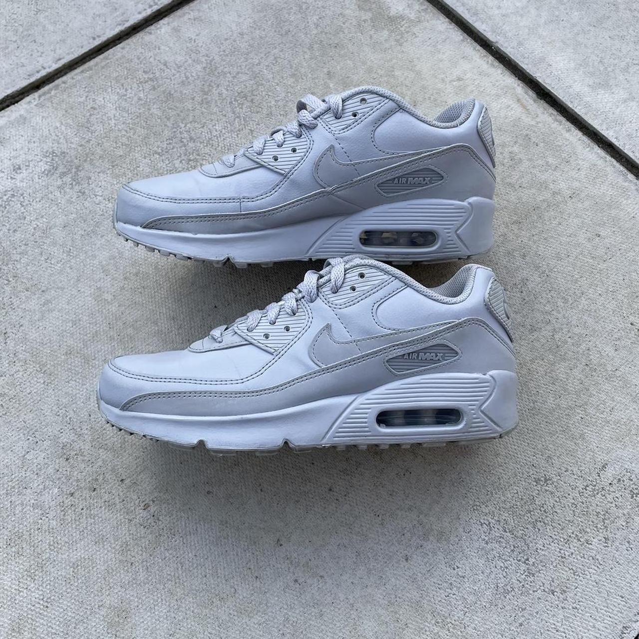 Nike Women's Grey Trainers | Depop