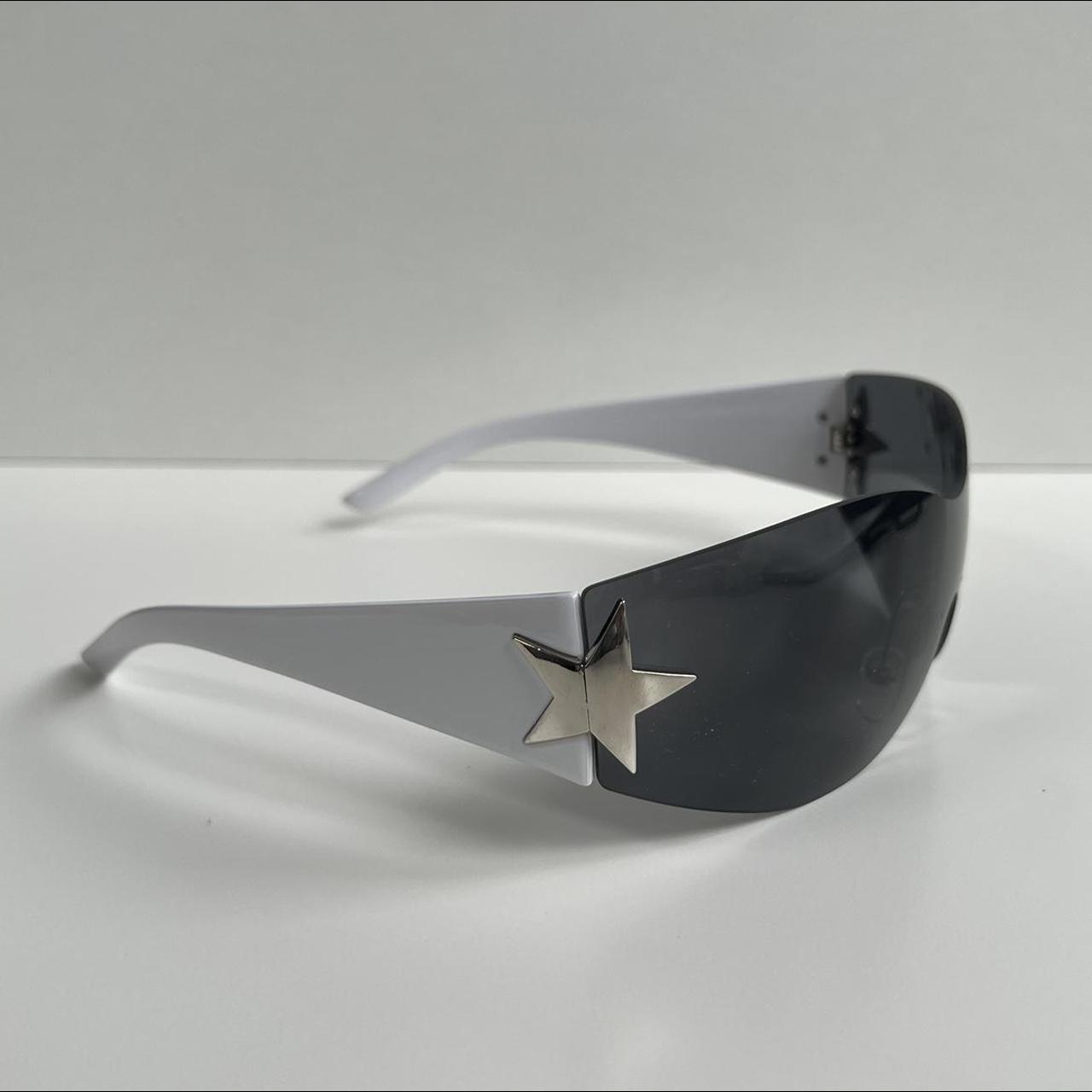 y2k 2000s vintage style white frameless star... - Depop