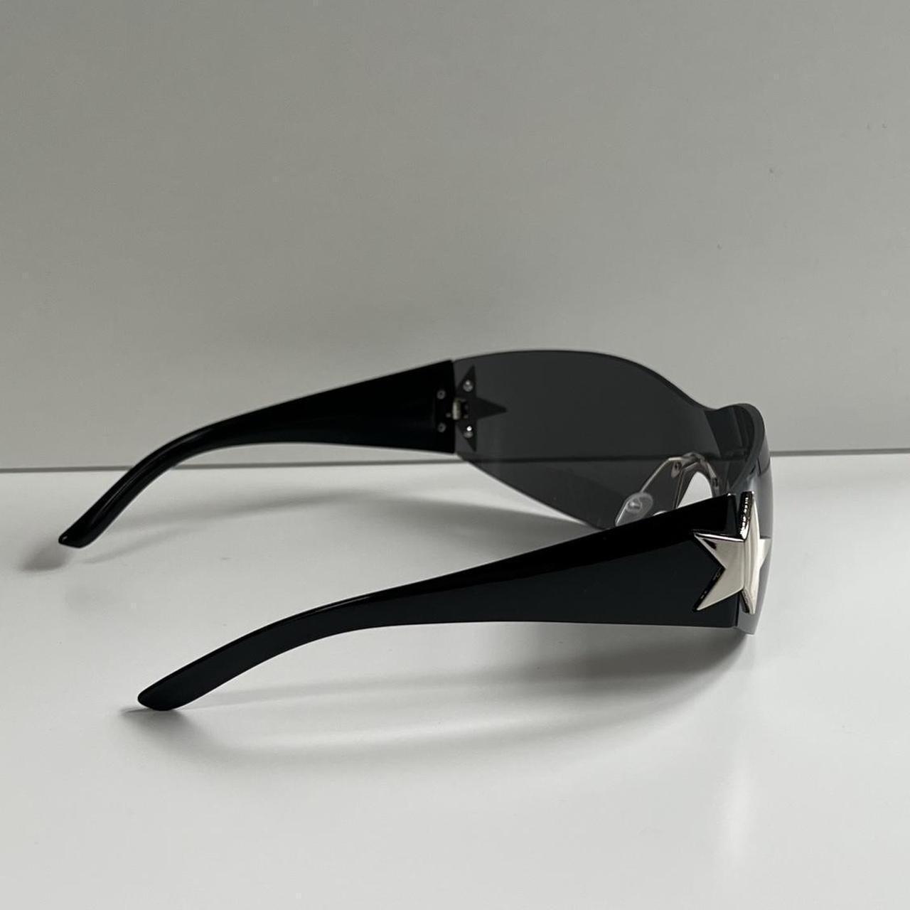 Y2k 2000s Vintage Style Black Frameless Star Depop