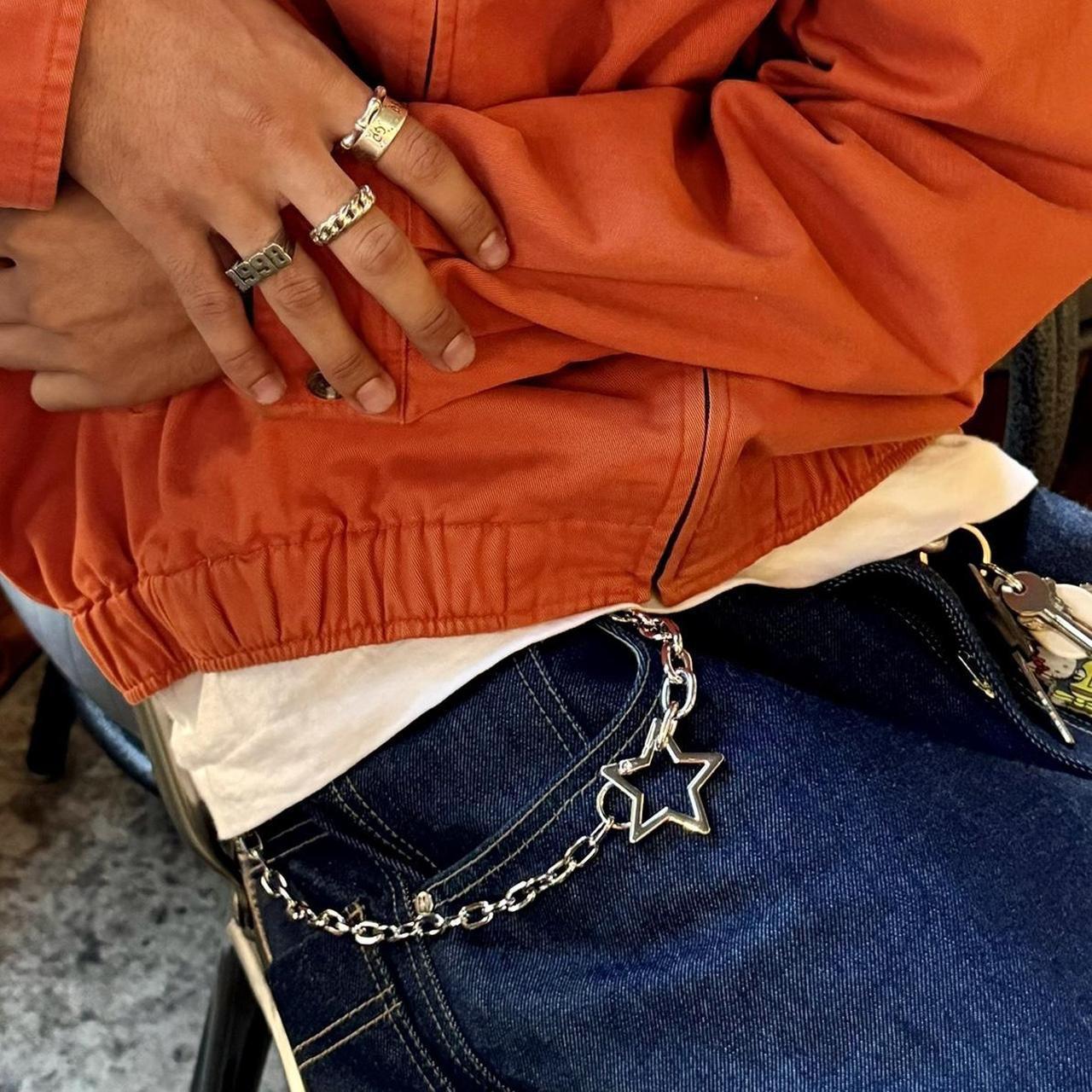 y2k 2000s style star goth grunge silver wallet chain... - Depop