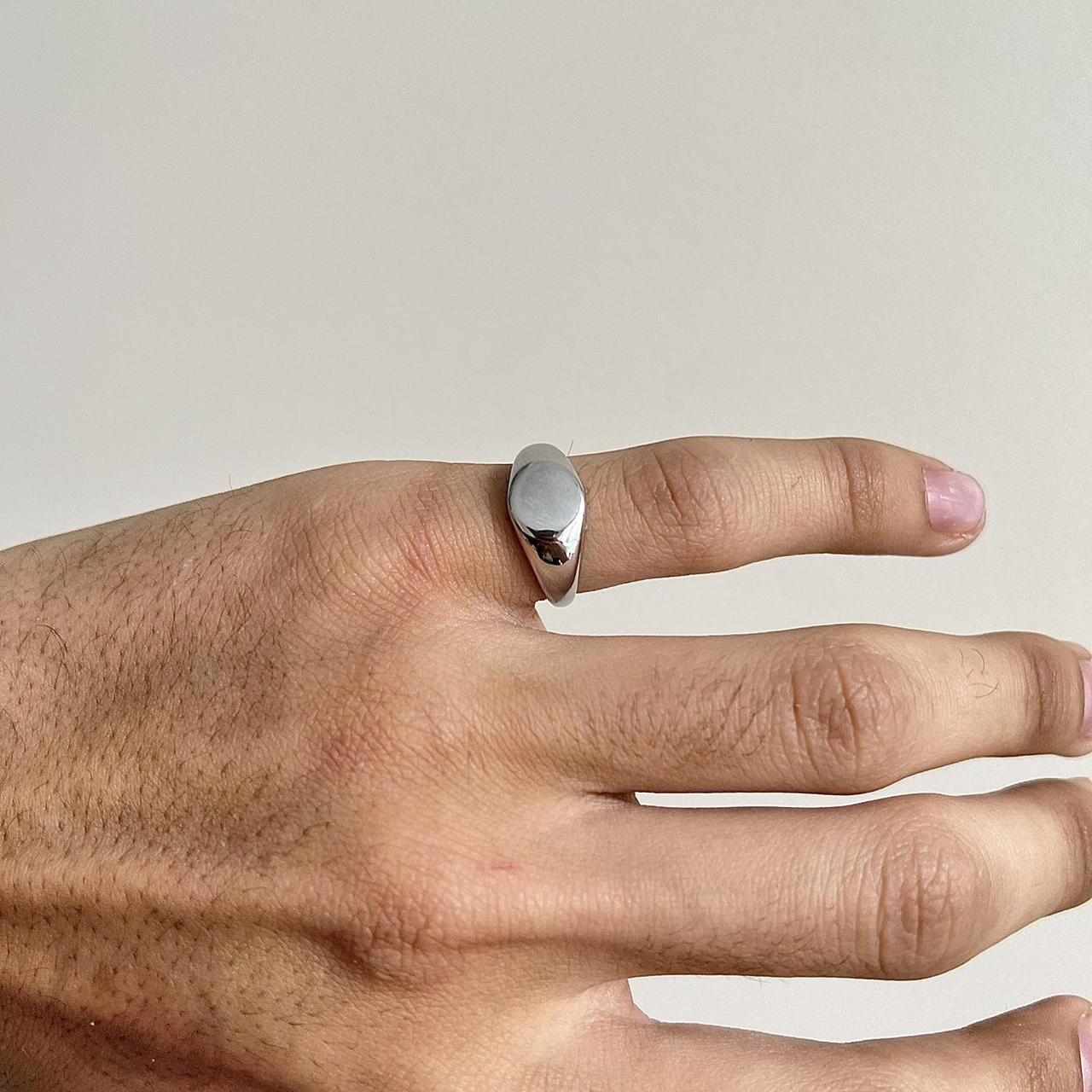 vintage silver signet oval ring these rings are... - Depop